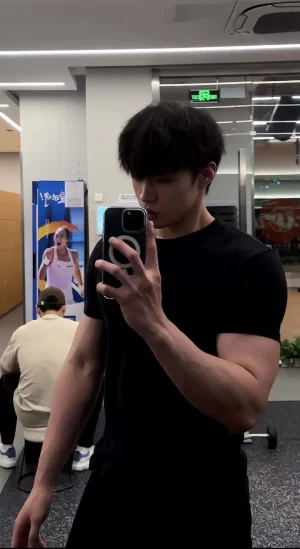 廣州理工學院 盧武發 Private Collection - MANIMG